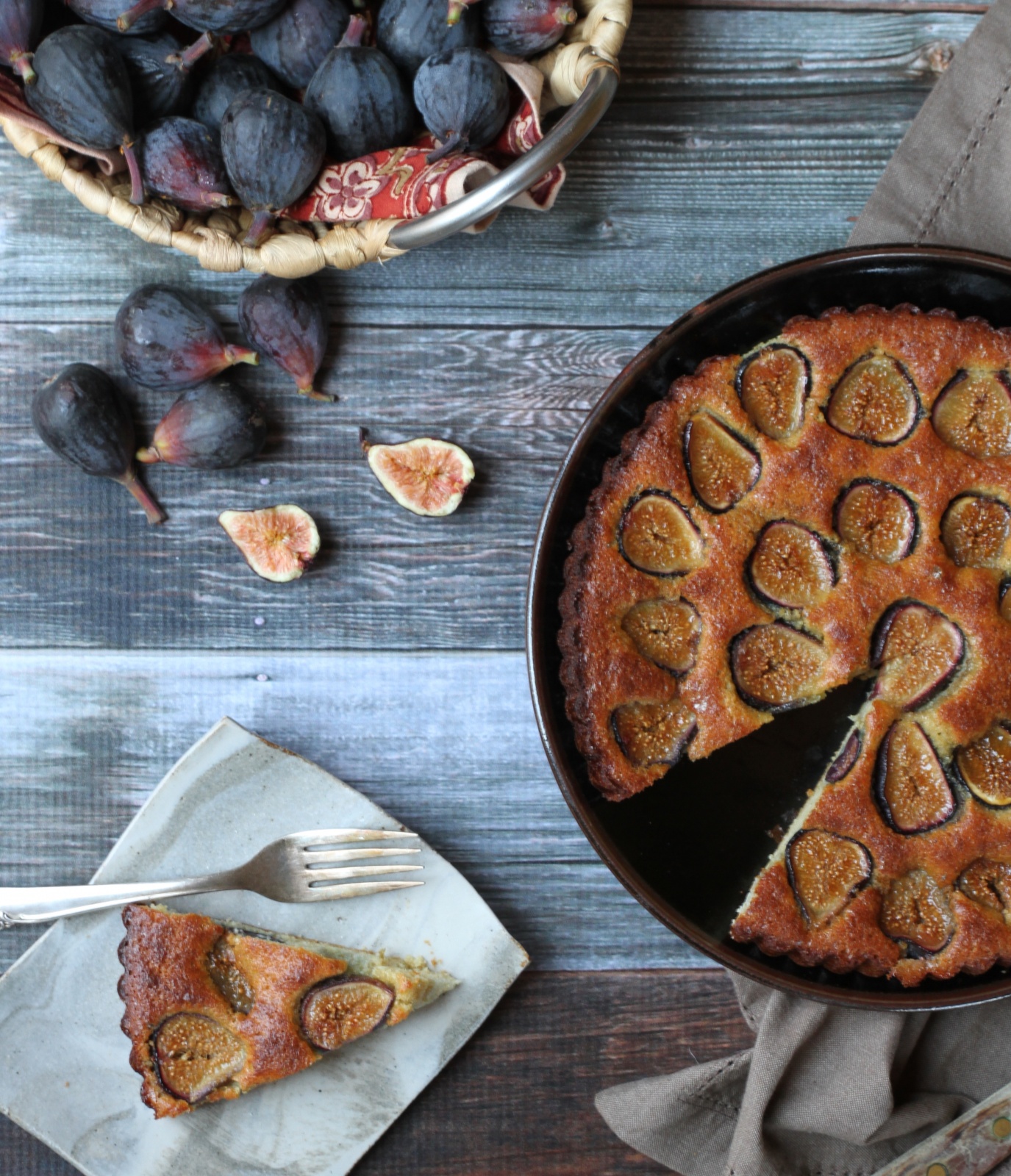 Fig & Almond Cake - zenbelly