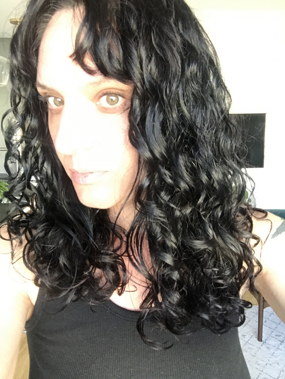 embracing my curly hair and why I don't use the curly girl method embracing my curly hair and why I don't use the curly girl method