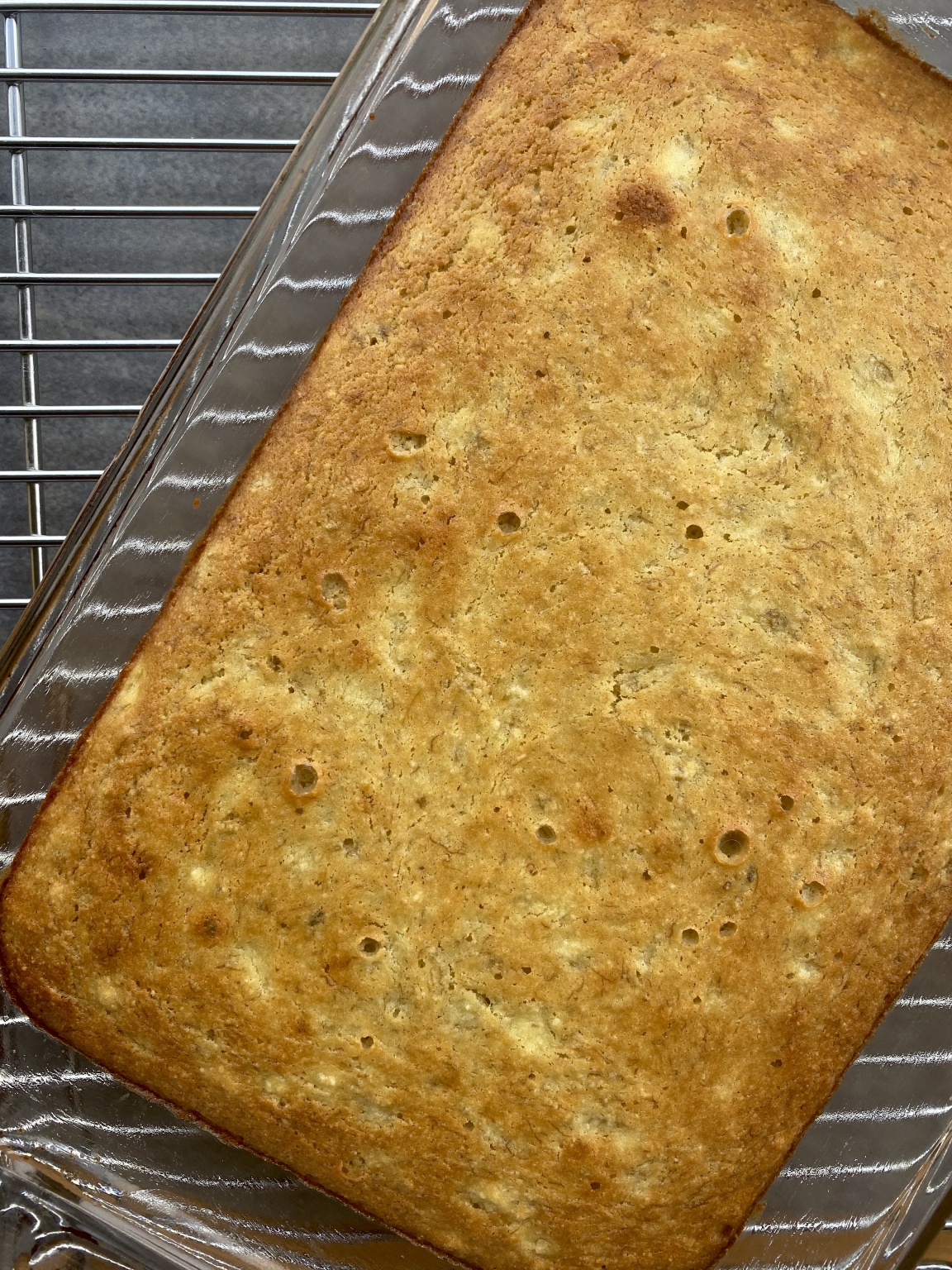 Salted Caramel Banana Snacking Cake - zenbelly